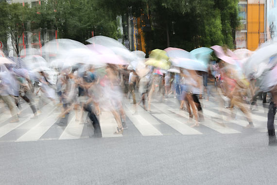 [Part 3] Blurring Moving People for More Dynamic Street Shots